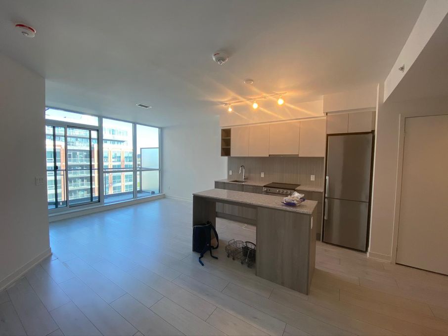 31 Tippett Road | Condo Apt For Sale | Realmaster.com